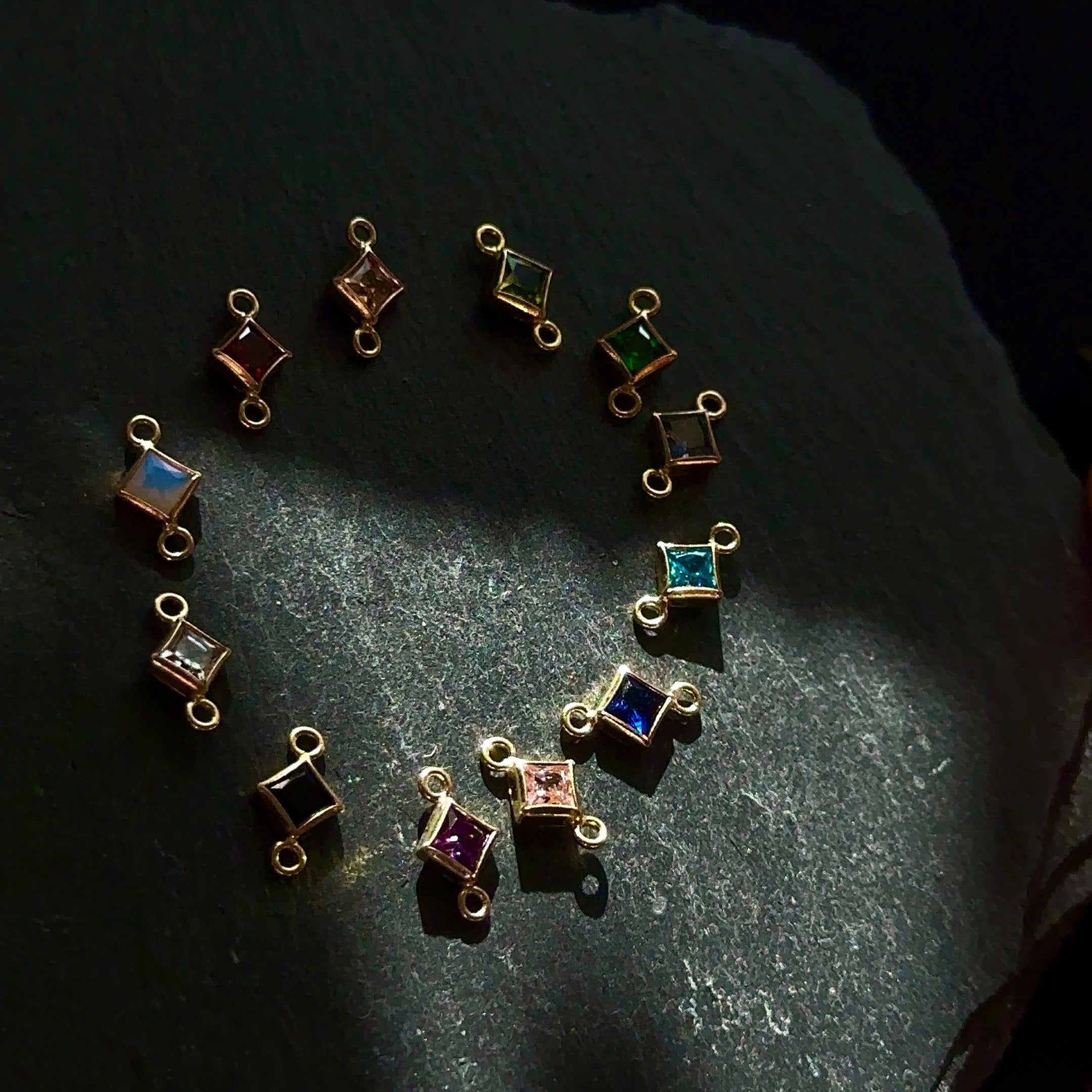 Rhombus Gemstone Connectors – SSAV Permanent Jewellery Supplies and ...